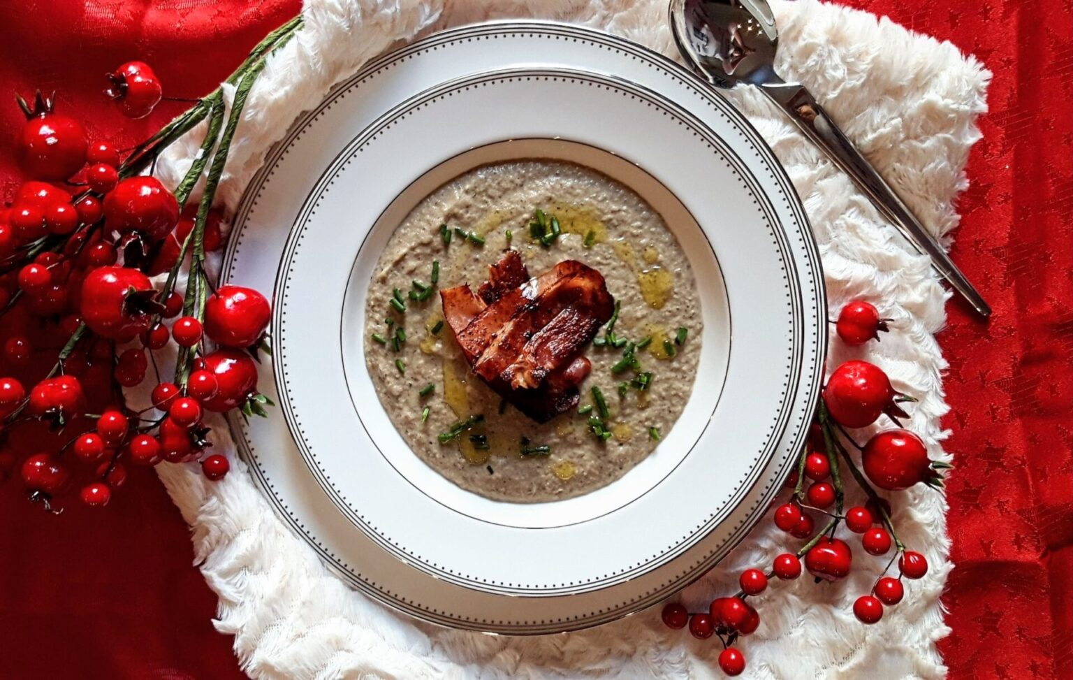 Creamy Mushroom Veloute Soup - A Warm Hug for Winter Nights - Greek ...